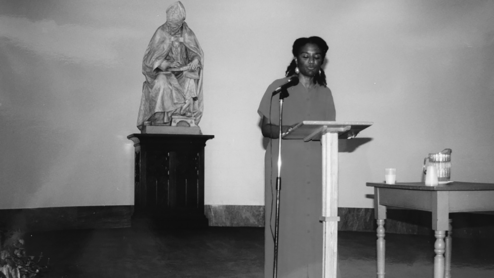 Paris Review - Harryette Mullen, The Art of Poetry No. 120